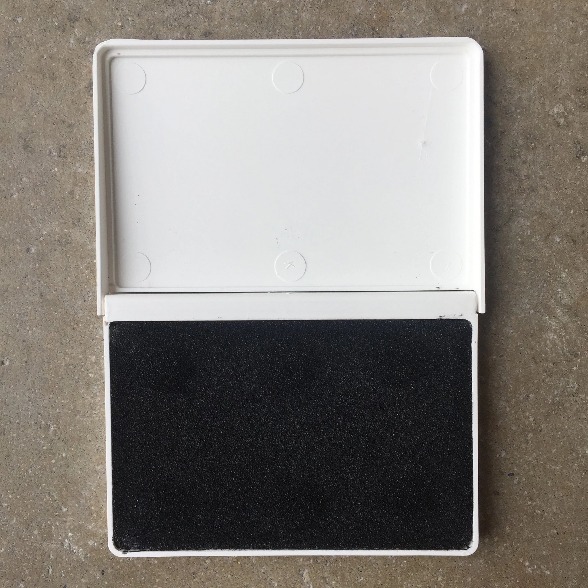 Potter's Ink Pad - Black– Rovin Ceramics